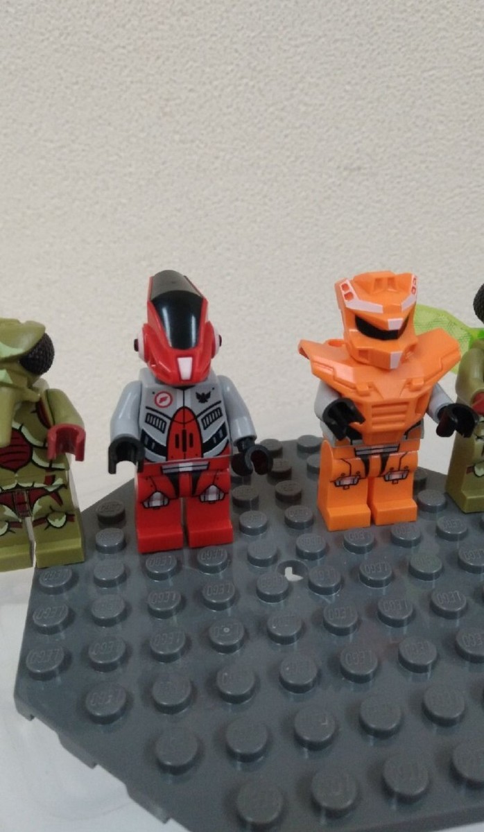 Lego Galaxy Squad Orange Robot