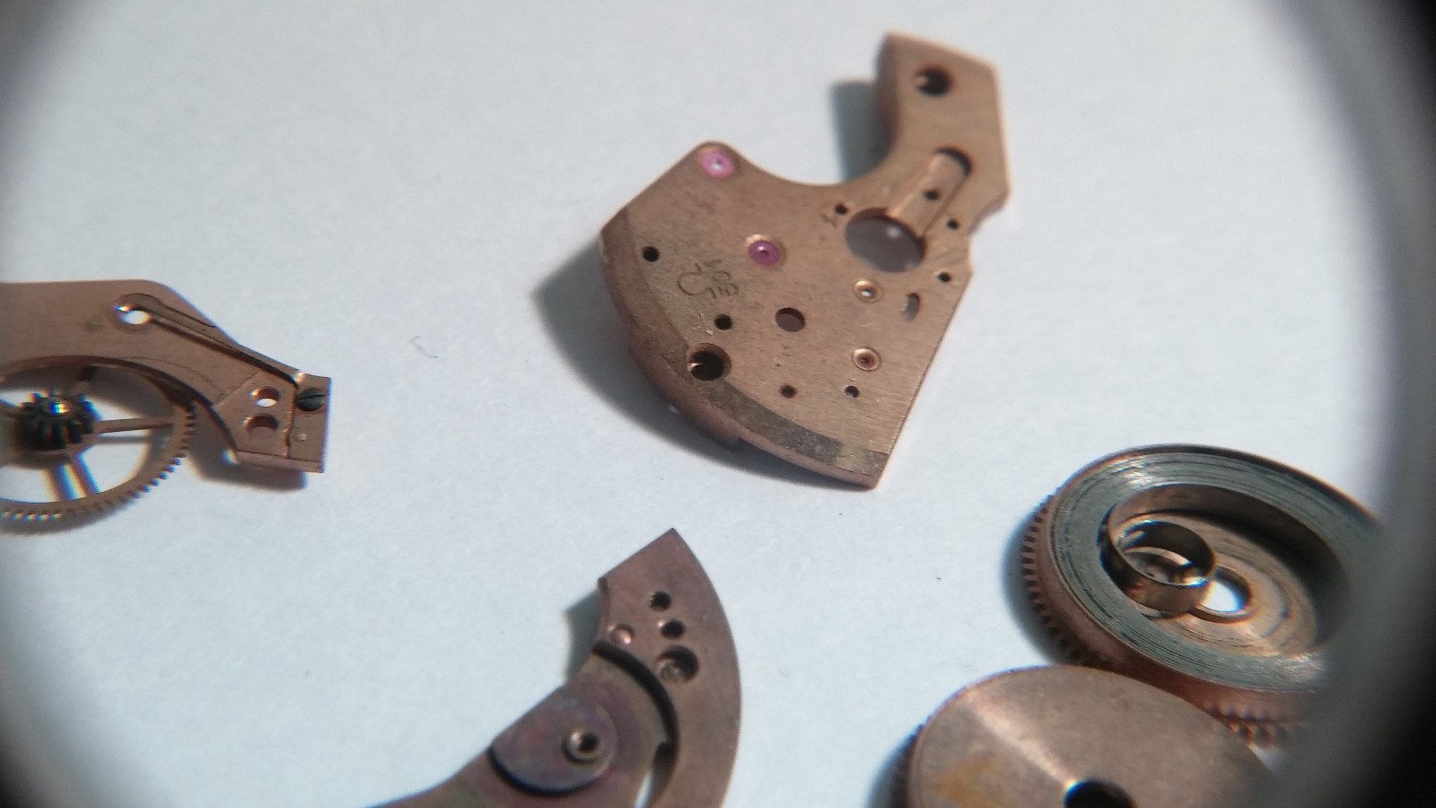 1 LOT of Omega watch parts: oscillating weights, bridge, barrel, see ...