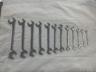Wrenches - 4 Way Angle Head