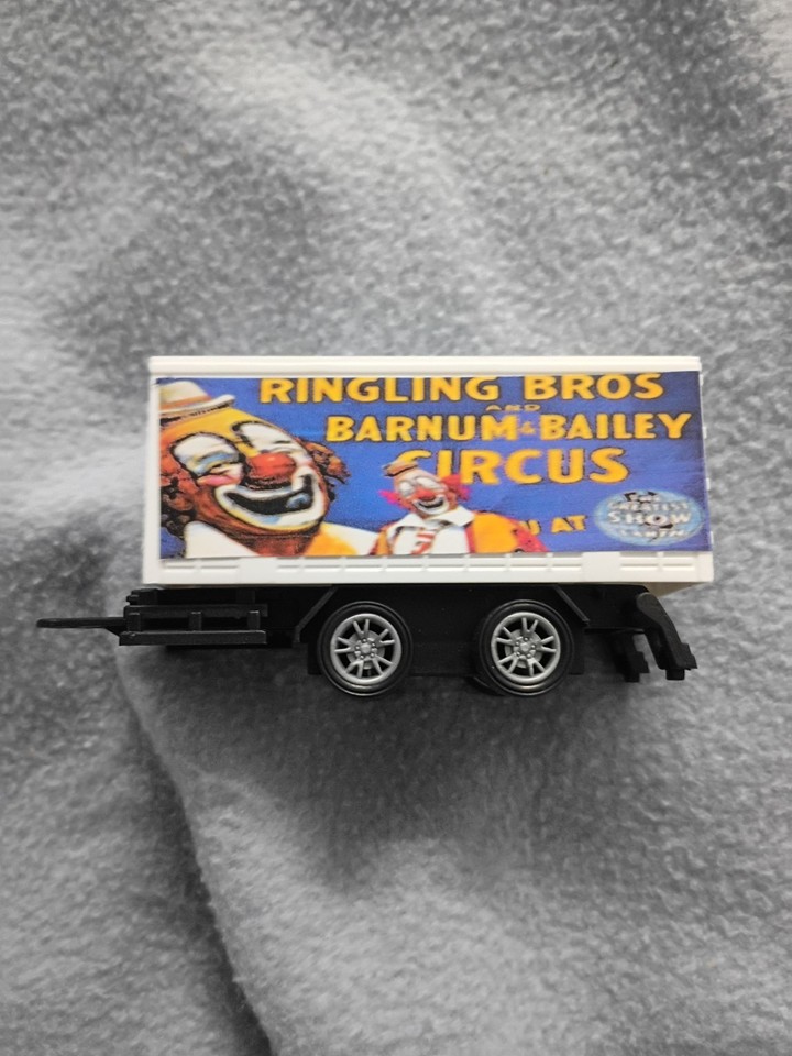Eight HO Scale Circus Wagon Ringling Brothers Blue Unit | eBay