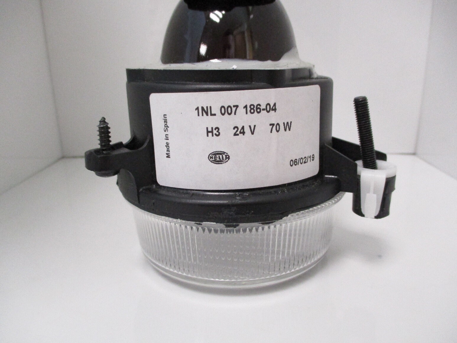 HYMER MOTORHOME EARLY REPLACEMENT FOG LIGHT LAMP cw CAP & PLUG 1998 ...