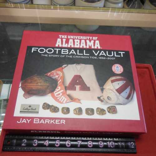 The University of Alabama Football Vault by Jay Barker (2007, Hardcover ...
