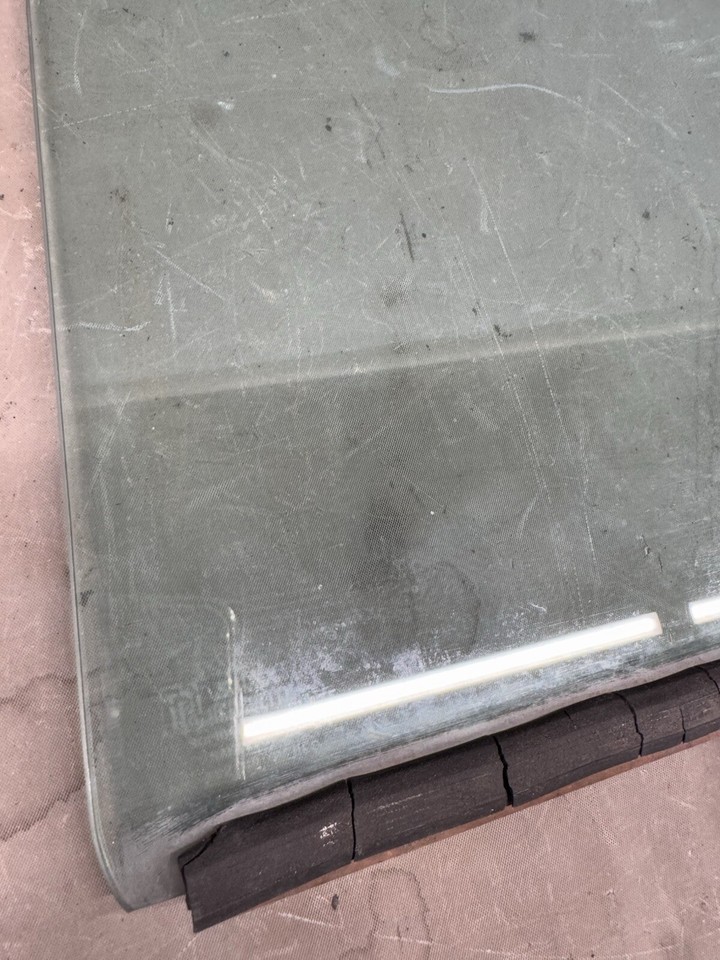 1961 1962 1963 1964 Chevy Impala 4 Door Sedan Window Glass Side ...