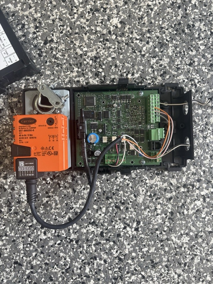 Carrier VVT™ Bypass Controller, Part #33ZCBC-01, with Belimo 24V Actuator | eBay