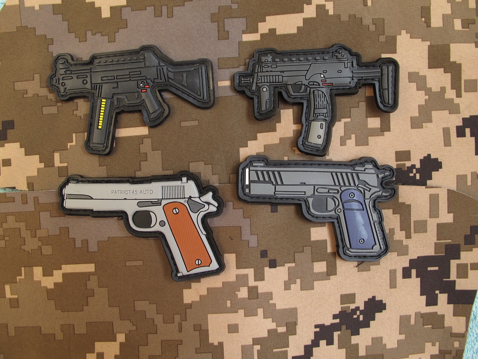 PVC 3D LOT 4 pcs PISTOL COLT GUNS PATCH MILITARY ARMY n | eBay