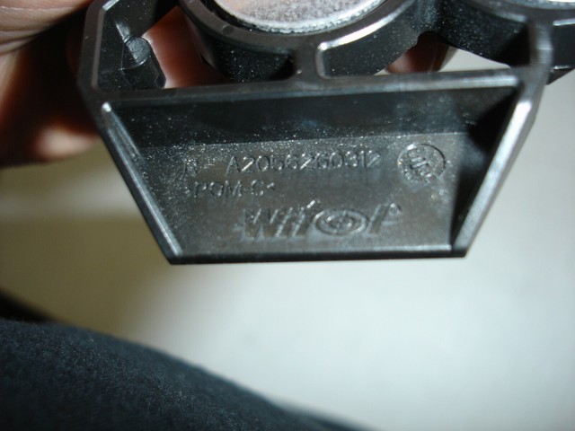 MB C-class W205 Radiator Upper Rear Right Bracket A2056260312 Genuine ...