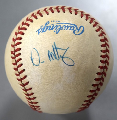 Don Mattingly Signed Official American League Baseball Autograph ...