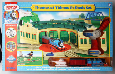 THOMAS & FRIENDS TRACKMASTER THOMAS AT TIDMOUTH SHEDS SET TOMY HIT 2007 ...