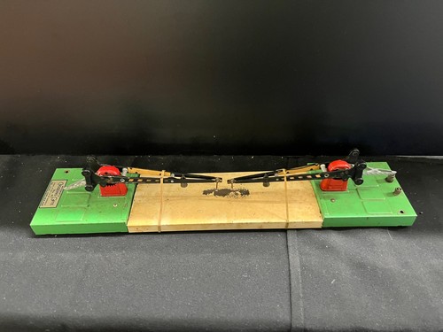 LIONEL PREWAR O-GAUGE 47 AUTOMATIC CROSSING GATE | eBay