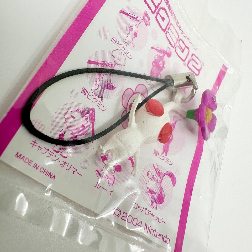 Pikmin 2 2005 White Pikmin Vintage Keychain Phone Strap Figure Nintendo ...