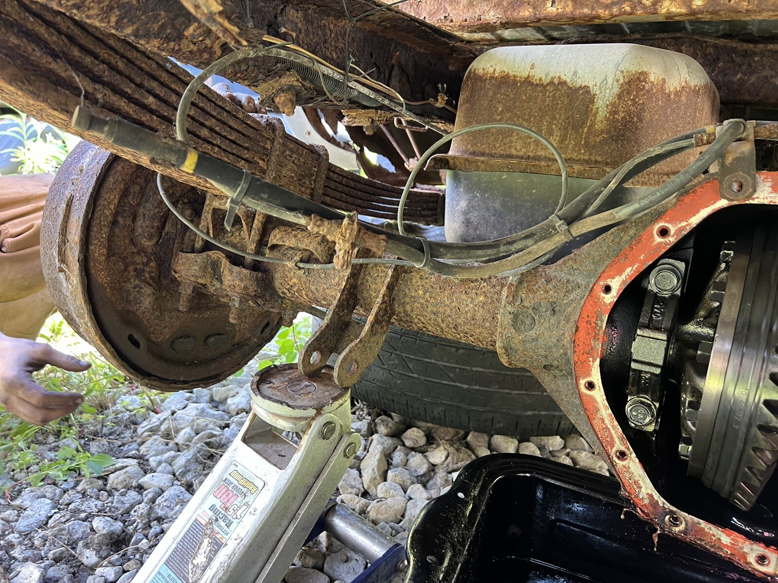 1988-2000 Chevy C2500 Rear Axle Differential 4.10 Ratio 14 Bolt GT5 G80 ...