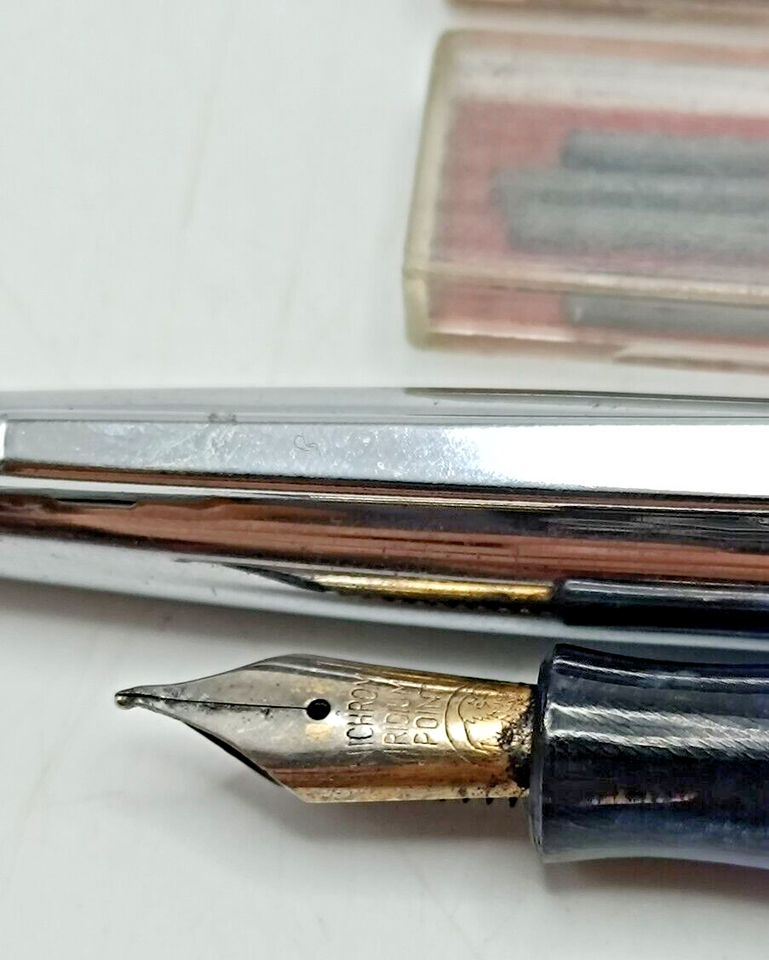 VINTAGE PLATIGNUM FOUNTAIN PEN. PART OLD INK PEN. REXEL PENCIL LEADS IN ...