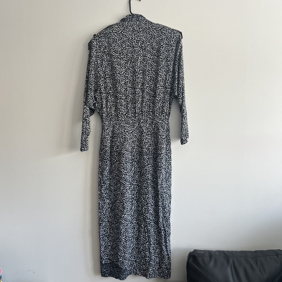 Vintage Clues Collection 1940's Style Black And White Dress Shoulder ...
