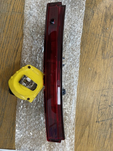 Renault CLIO 4 Captur Genuine High Level Brake Light 265902759R 16b for ...