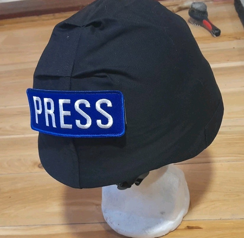 PRESS/NGO Armour Helmet - NIJ IIIA STANAG 2920-Blue cover & Velco PRESS ...