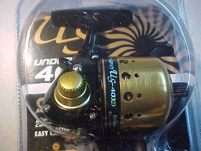NEW Daiwa Underspin 40 XD Ultra Light Trigger Spincast Reel In Package ...