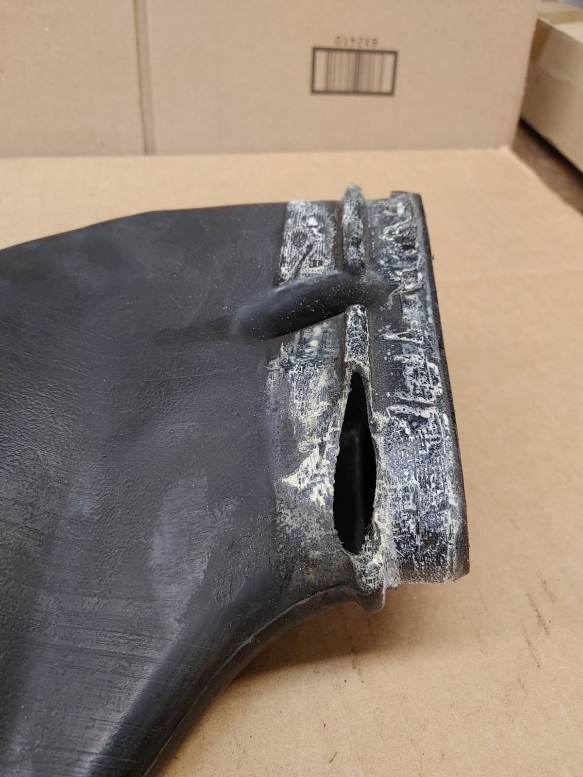 1976 1977 1978 1979 CORVETTE L48 AIR CLEANER FRONT CENTER INTAKE DUCT ...