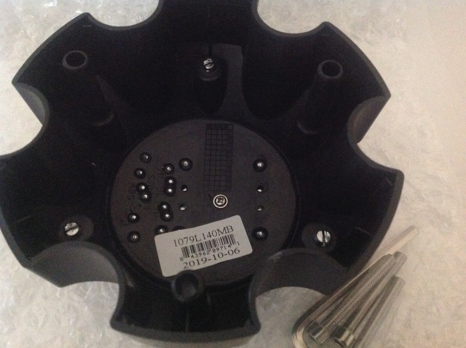 KMC XD Series Spy Addict Revolver Matte Black Ford 6L 6x135 Center Cap ...