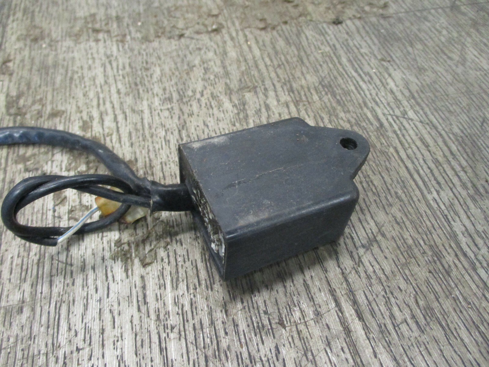 91 1991 Suzuki LTF 160 Quad Runner LTF-160 Engine Ignition CDI Box