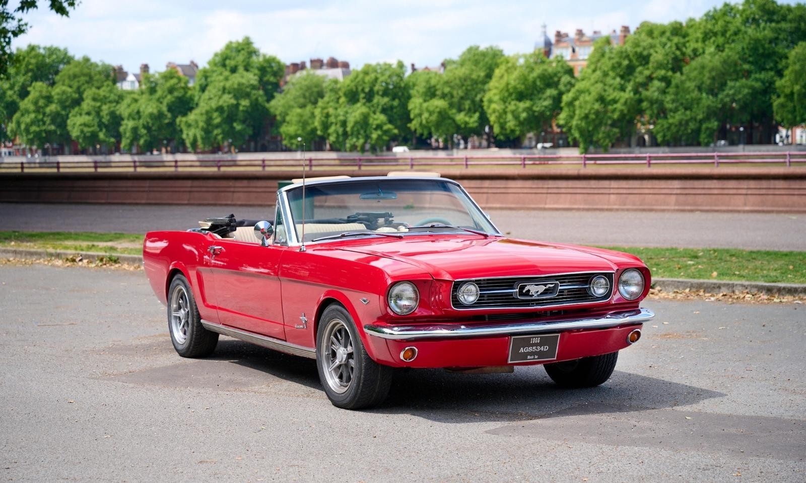 1966 Ford Mustang Convertible Automatic - UK American Cars