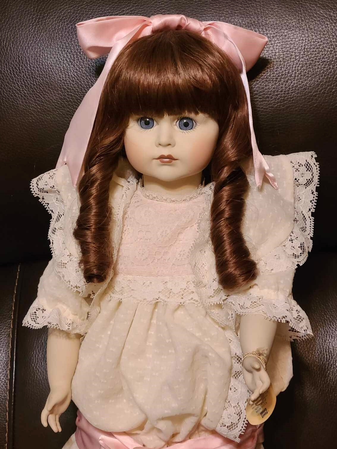 1985 Elegante Dolls By Dakin Mein Liebling Curls Reddish Brown Hair ...
