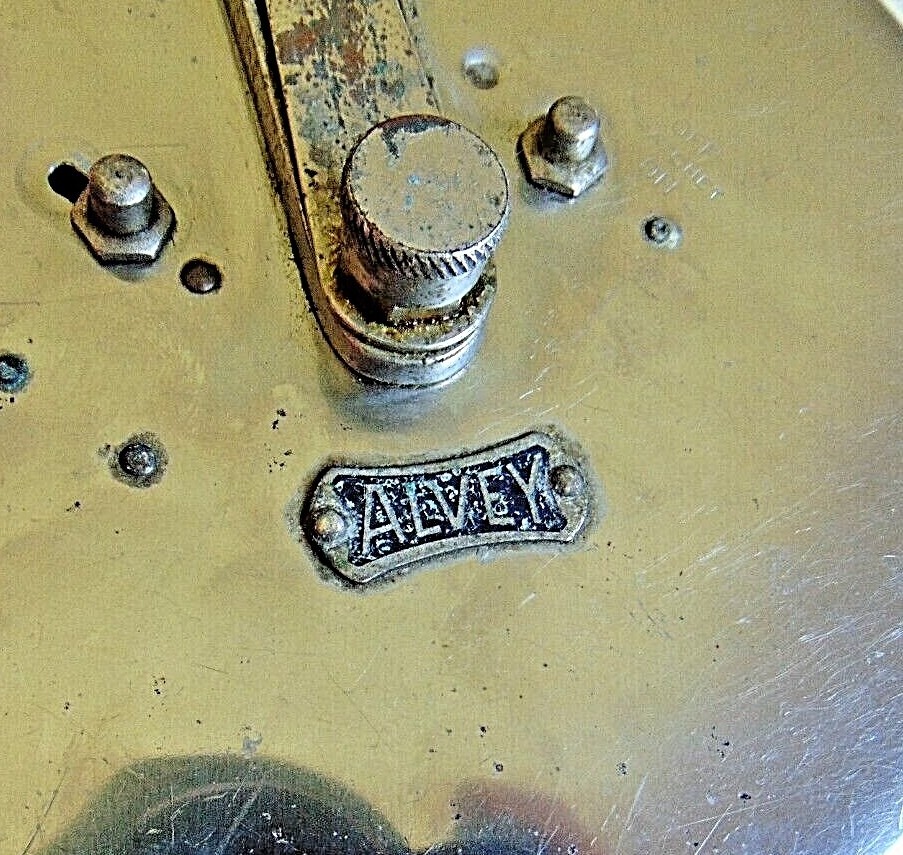 VINTAGE CHARLES ALVEY & SON SURF CHAMPION FISHING REEL | eBay