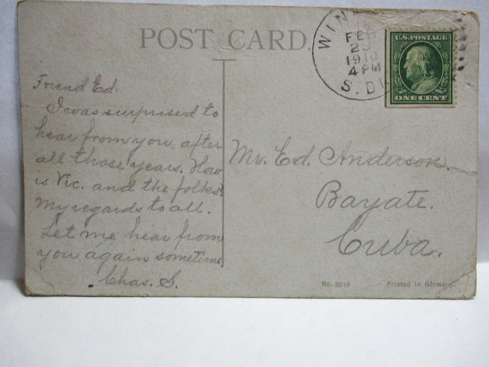 1910 POSTCARD I'M LOOKING 'ROUND A BIT, MAN LOOKING AROUND TREE AT LADY ...
