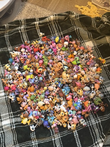 GIANT LPS LOT 150+ PETS WITH HOUSES AND FURNITURE AND ACCESSORIES | eBay