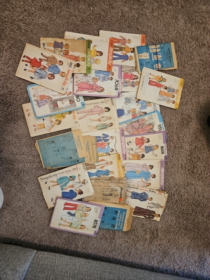 Lot of 80 Vintage Clothes Sewing Patterns McCall Simplicity Butterick ...