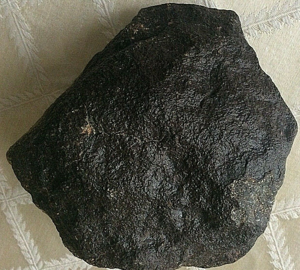 Martian Volcano Erupted Meteorite 2,737.05 gram, NWA 7635 Rare with ...