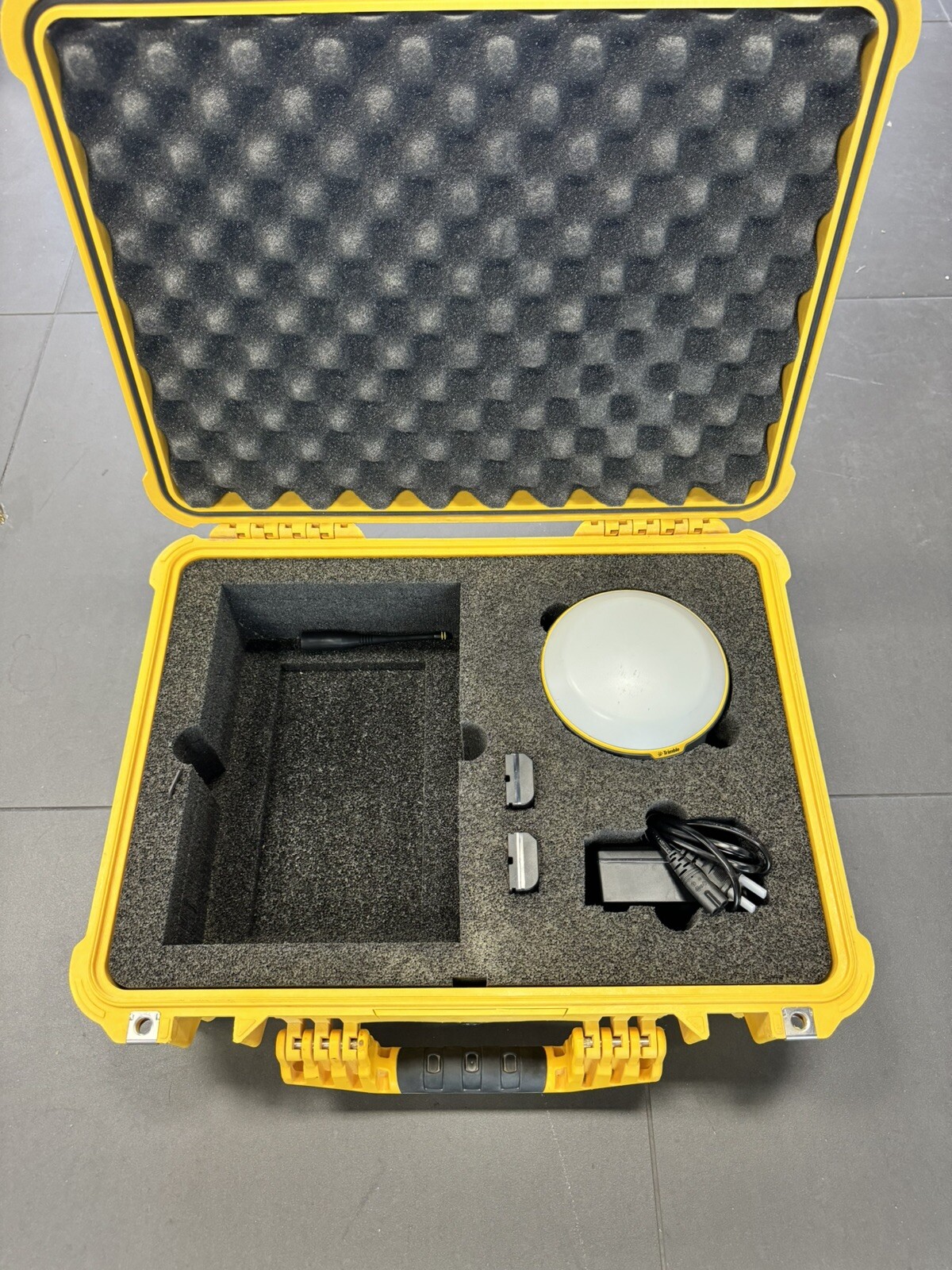 Trimble R2 GPS Receiver- GLONASS BeiDou Galileo NMEA Rx Radio – Max ...