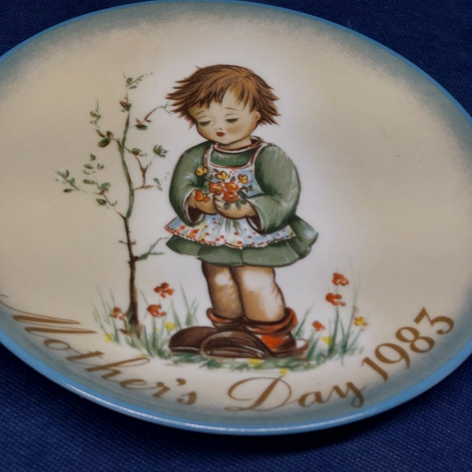 1983 Schmid Hummel Collector's Mother's Day Plate Inspired by Sr. Berta ...