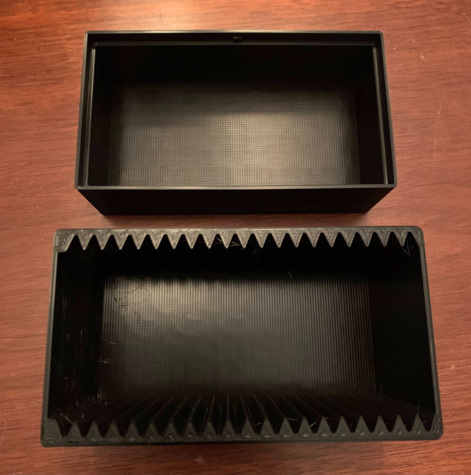 3DP Black Storage Box Holds 20x Royal Mint Precious Metal Assay Cards ...