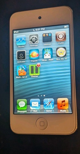 Apple Ipod Touch 4th Generation A1367 8GB White *** Read*** | eBay