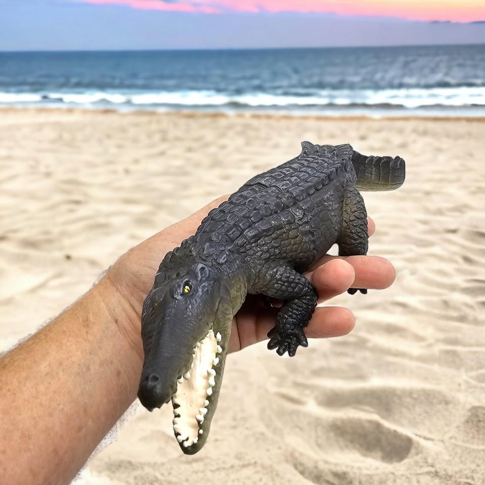 Saltwater Crocodile Incredible Creatures Figure Safari Ltd Crocodilian ...