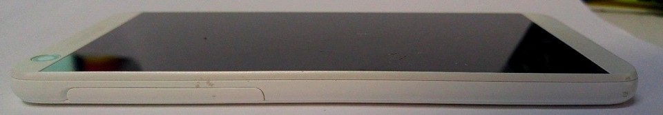 HTC Desire (OPM92) White - 8GB - Sprint - Good Condition - READ BELOW ...