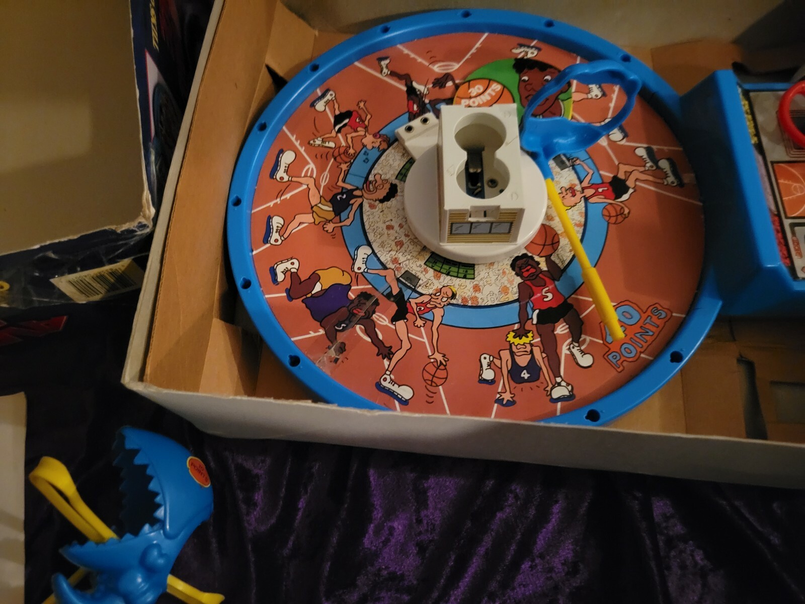 VINTAGE ! AIRBALL ARCADE GAME OF ACTION AND SKILL BOARD TABLETOP ...