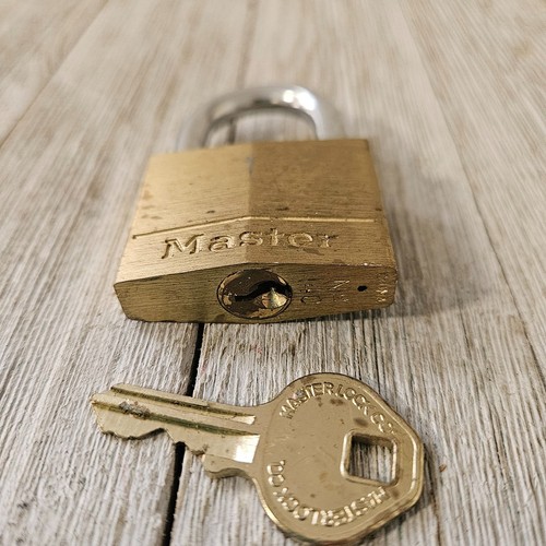 4 Padlocks Lot Master Gold w/keys (2) Guard Combination (1) & Ace w/key ...