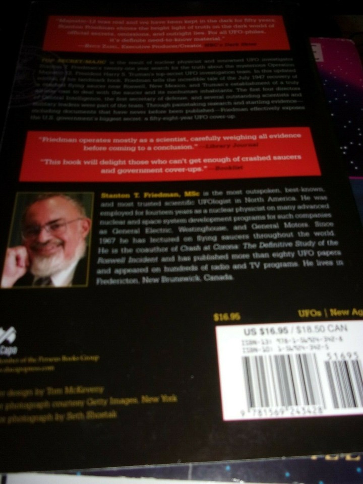 TOP SECRET/MAJIC - STANTON T. FRIEDMAN,MSc - SOFTCOVER - VERY FINE ...