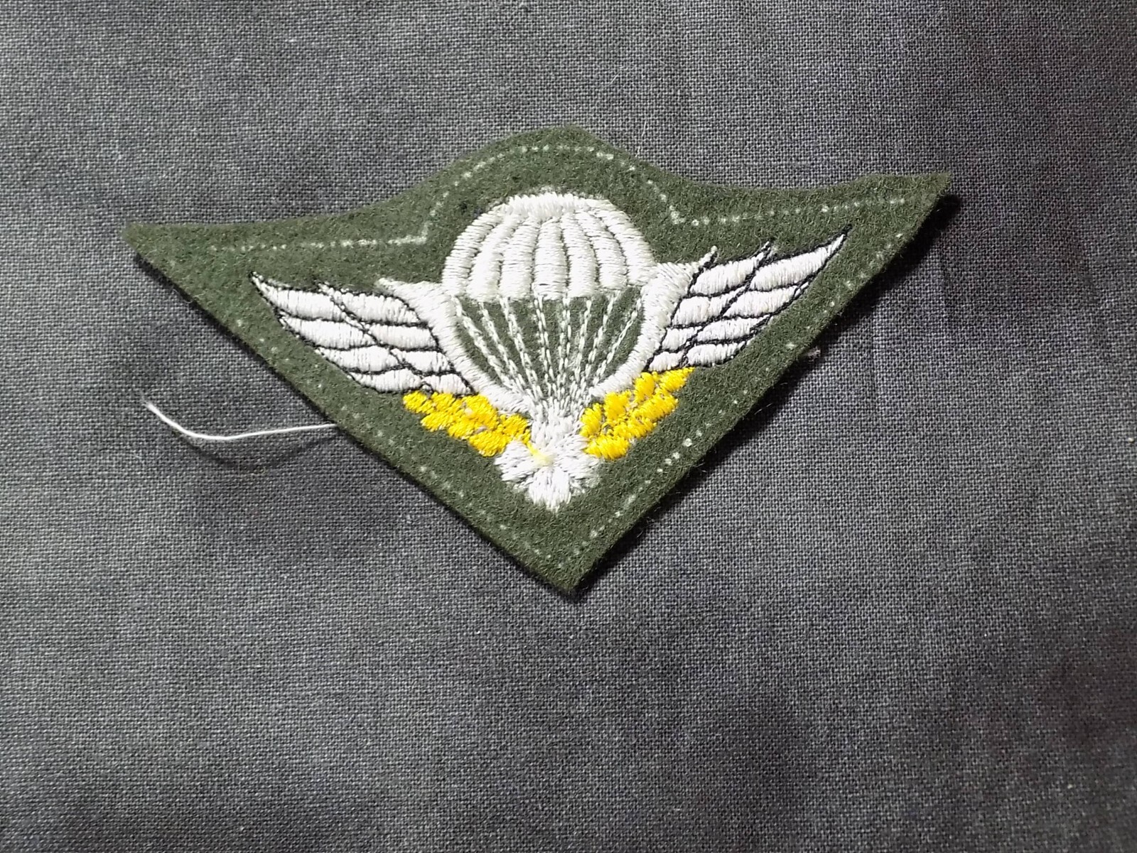 1 each, PRE 1975 Cambodian Airborne Vietnam Era FANK program patch B ...