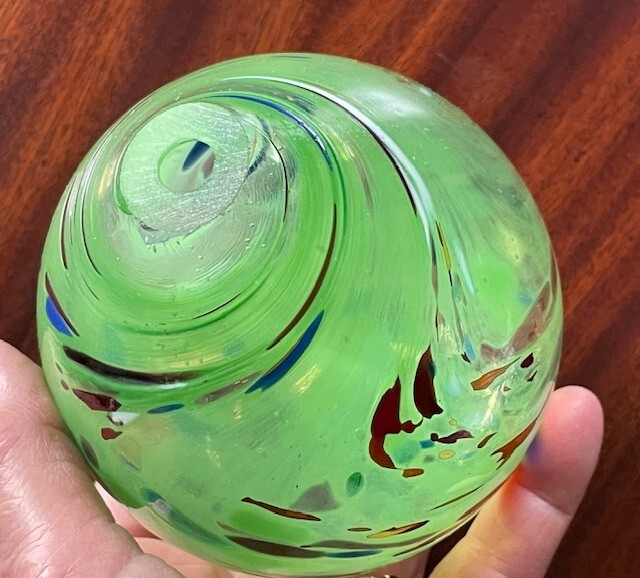 Loretta EBY glass vase; handblown/signed, bright green w/ colored ...