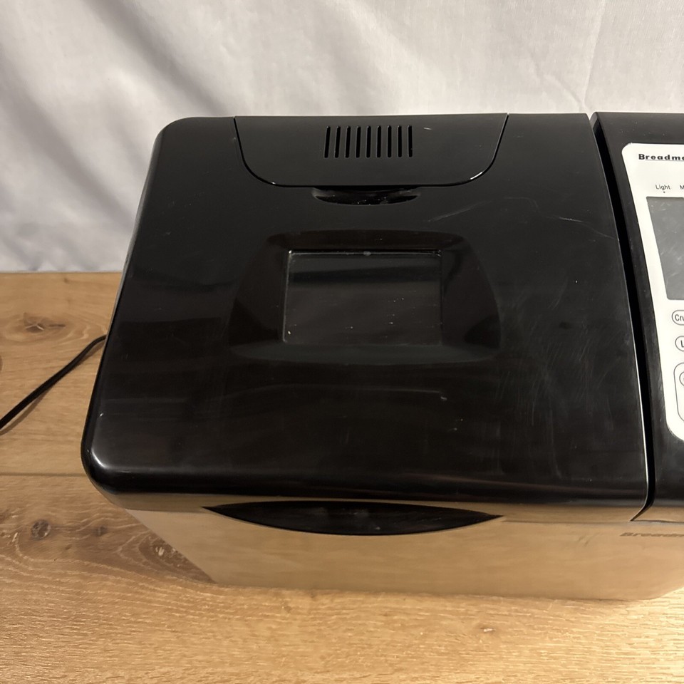 Bread Maker Breadman Ultimate Plus Stainless Steel Bread Maker TR2500BC ...