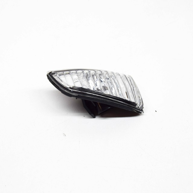 Volvo 8679777 Genuine OEM Factory Original Signal Lens for sale online ...