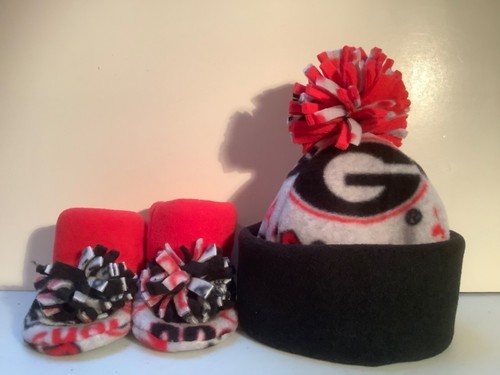 GEORGIA BULLDOGS BABY HAT HANDMADE newborn & BOOTIES FLEECE SET univ ...