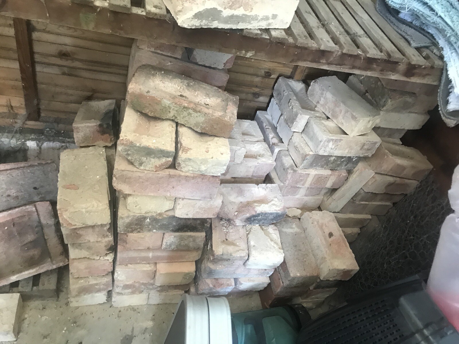 Traditional Bricks, discontinued LBC Phorpres & Marstone, 20 Units ...