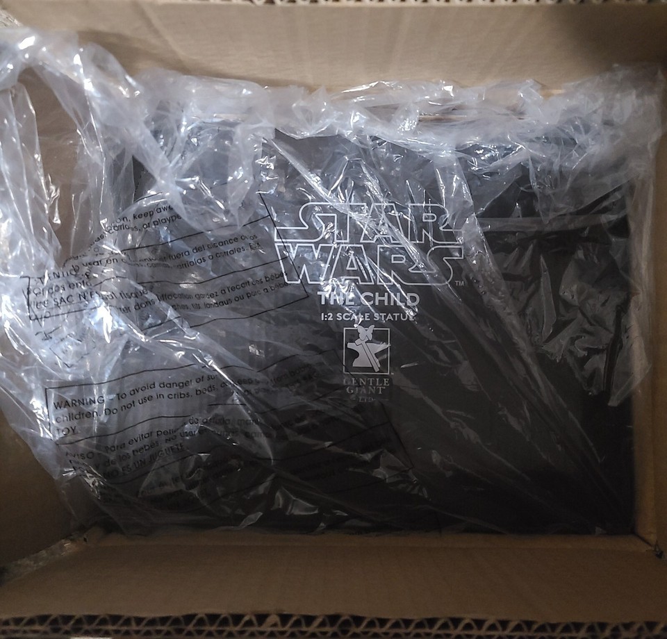 Star Wars: The Mandalorian- The Child with Soup Milestones Statue ...