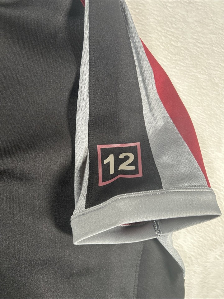 The Hunger Games Training Shirt Official Size M NECA Katniss District ...