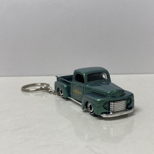 RARE KEY CHAIN GREEN FORD F-1 CUSTOM LIMITED EDITION 1948 1949 1950 ...