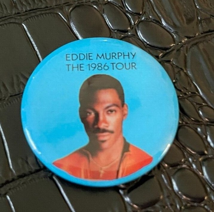 VINTAGE nos PINBACK BUTTON #79 - EDDIE MURPHY - 1986 TOUR | eBay