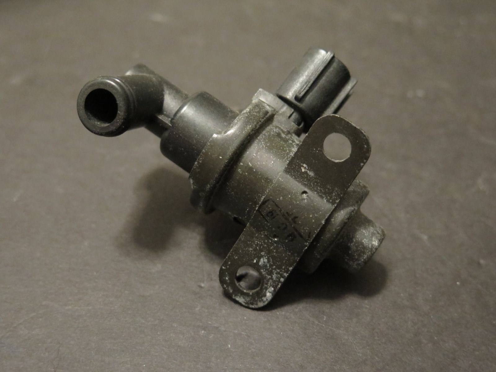 2002-2006 Toyota Camry Avalon Lexus ES300 ES330 Vacuum Valve Switch VSS ...